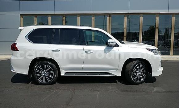 Acheter occasion voiture lexus lx 570 blanc à yaoundé, central cameroon ...